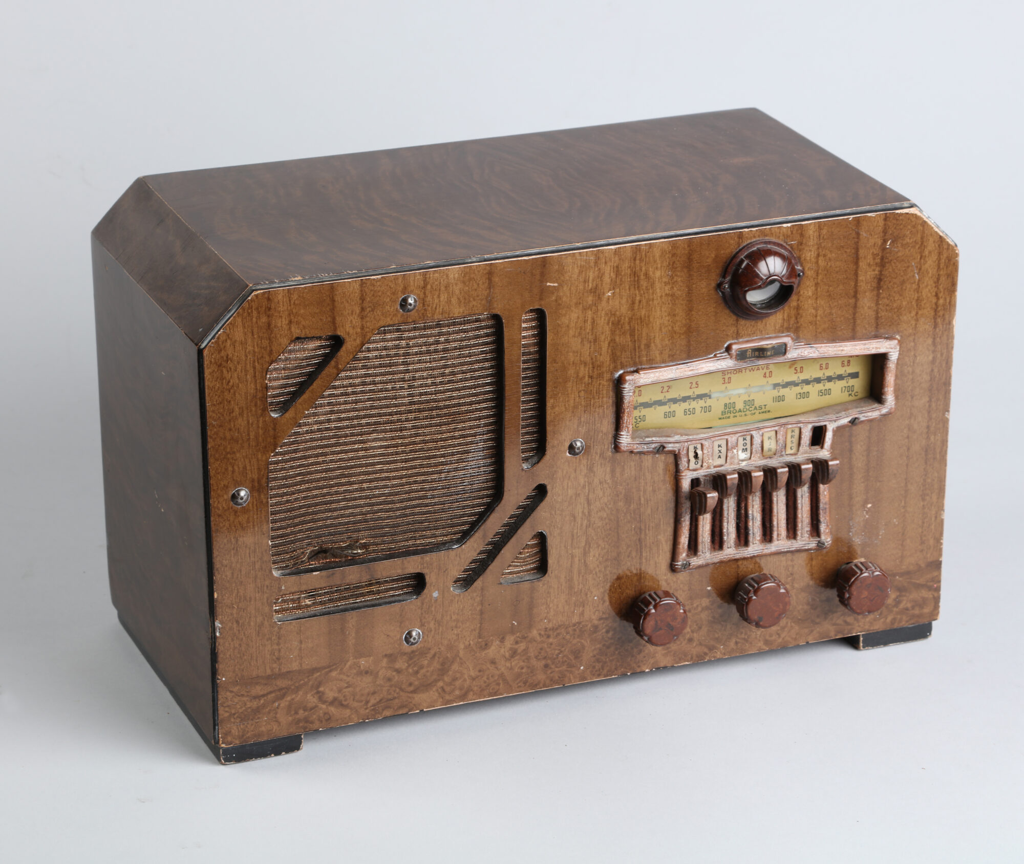 12 Radios of Christmas: Holiday Collaboration with CHRS | KPFA