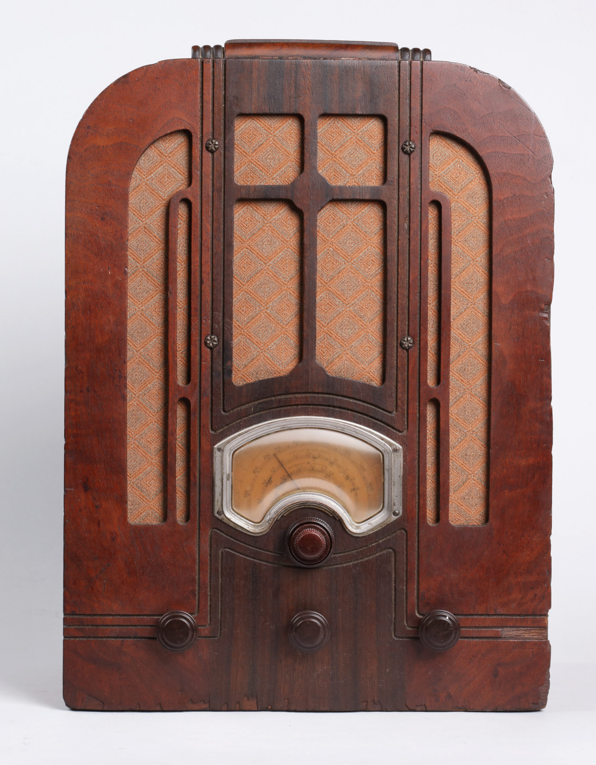 5 Stylish Radios: Winter Collaboration with CHRS | KPFA